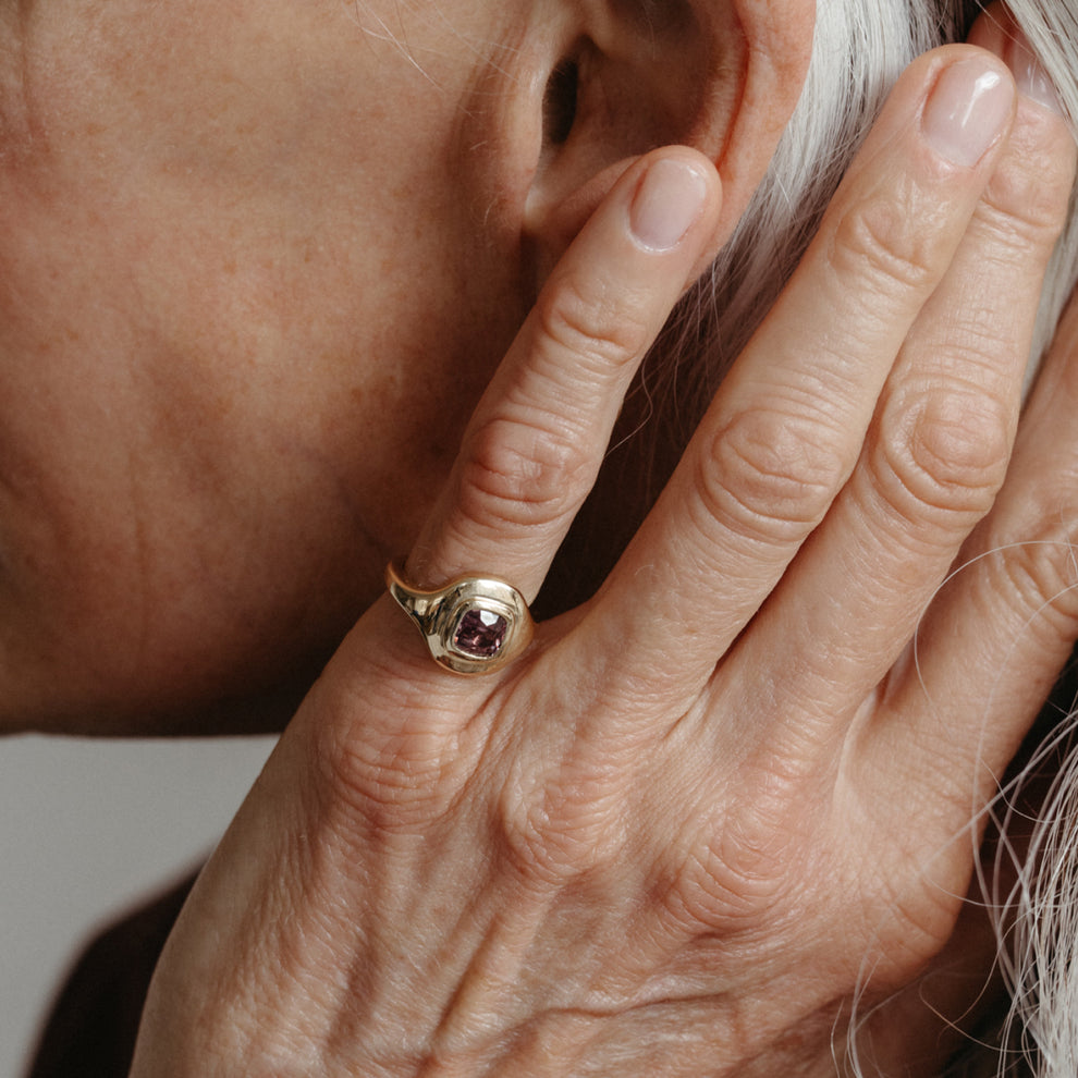 1.06CT CLAY PINK SAPPHIRE RIPPLE RING – Starling